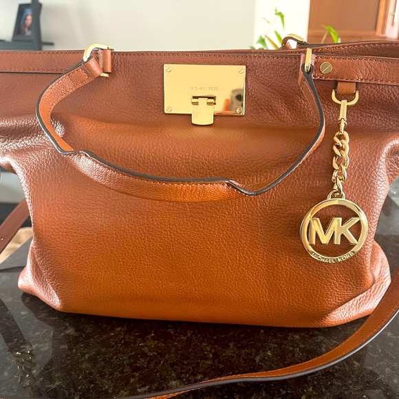 Michael Kors | Bags | Michael Kors Large Tote | Poshmark